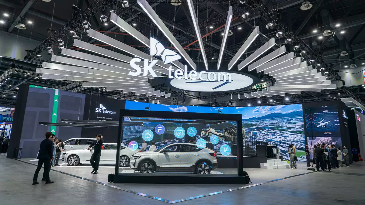 What are the Requirements for LED Transparent Screens Used in Auto ...